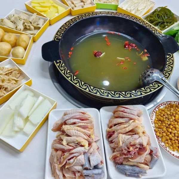 药膳鸡加盟费大概多少钱_开店成本明细-第1张图片-山城妙识 药膳鸡加盟费大概多少钱_开店成本明细-第1张图片-山城妙识