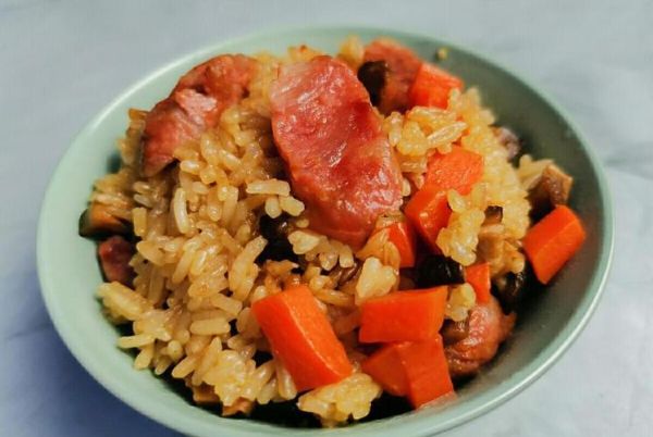 电饭煲腊肠饭怎么做_腊肠饭做法视频-第3张图片-山城妙识 电饭煲腊肠饭怎么做_腊肠饭做法视频-第3张图片-山城妙识