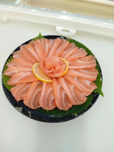 刺身三文鱼怎么做_三文鱼刺身切片技巧-第1张图片-山城妙识 刺身三文鱼怎么做_三文鱼刺身切片技巧-第1张图片-山城妙识