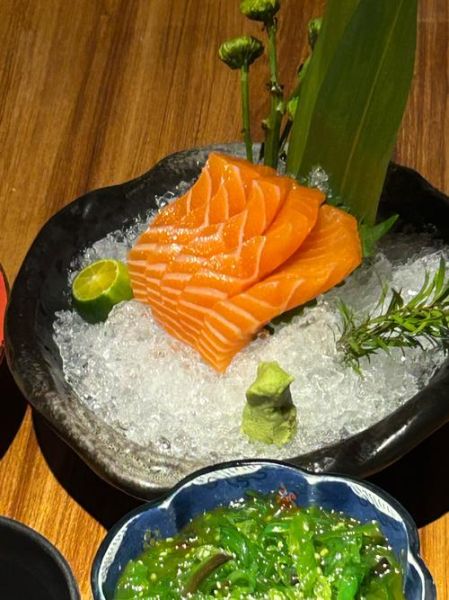 刺身三文鱼怎么做_三文鱼刺身切片技巧-第2张图片-山城妙识 刺身三文鱼怎么做_三文鱼刺身切片技巧-第2张图片-山城妙识