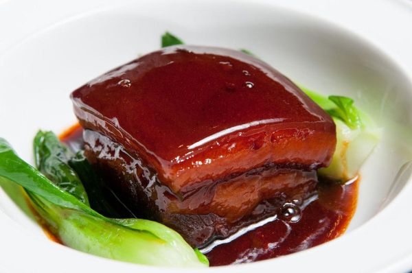 东坡肉怎么吃_东坡肉配什么主食-第1张图片-山城妙识 东坡肉怎么吃_东坡肉配什么主食-第1张图片-山城妙识