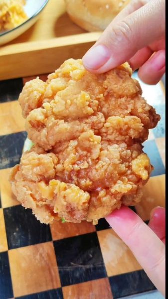 无面包糠炸鸡排怎么做_无面包糠炸鸡排热量高吗-第2张图片-山城妙识 无面包糠炸鸡排怎么做_无面包糠炸鸡排热量高吗-第2张图片-山城妙识