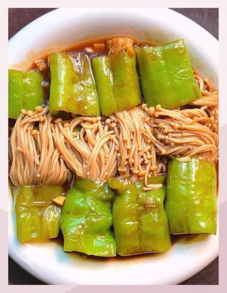 金针菇炒青椒怎么炒好吃_金针菇炒青椒的做法窍门-第2张图片-山城妙识