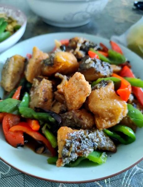 炖鱼怎么做才好吃_炖鱼去腥技巧-第3张图片-山城妙识