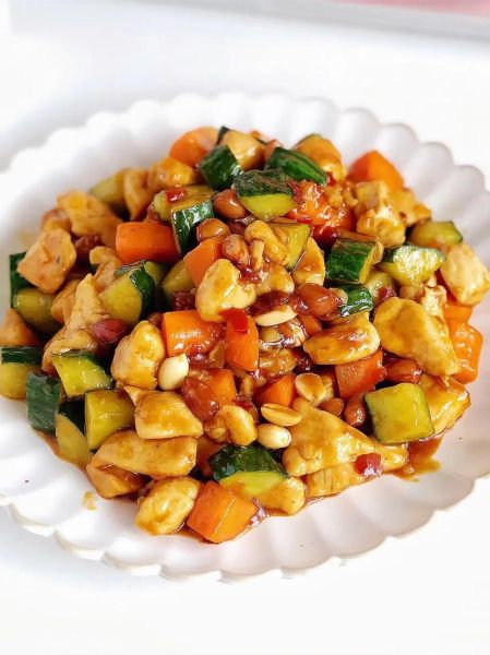 家常宫保鸡丁怎么做_宫保鸡丁用鸡腿还是鸡胸-第1张图片-山城妙识