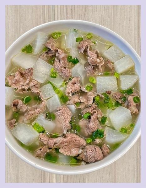 清水萝卜汤怎么做_清水萝卜汤需要焯水吗-第1张图片-山城妙识