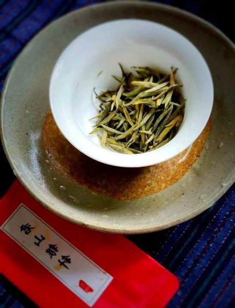 君山银针属于什么茶_君山银针是绿茶还是黄茶-第1张图片-山城妙识