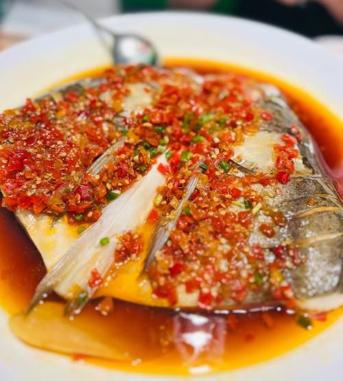 什么鱼适合剁椒鱼头_剁椒鱼头用什么鱼最好吃-第3张图片-山城妙识 什么鱼适合剁椒鱼头_剁椒鱼头用什么鱼最好吃-第3张图片-山城妙识