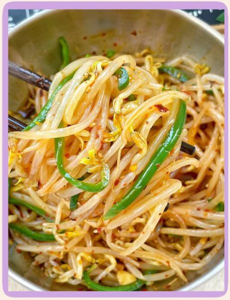 凉拌绿豆芽怎么做好吃_凉拌绿豆芽需要焯水吗-第2张图片-山城妙识