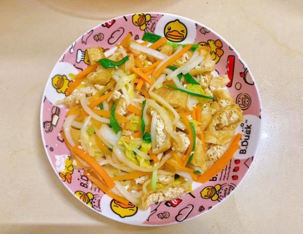 豆泡炒白菜怎么做_豆泡炒白菜需要焯水吗-第3张图片-山城妙识