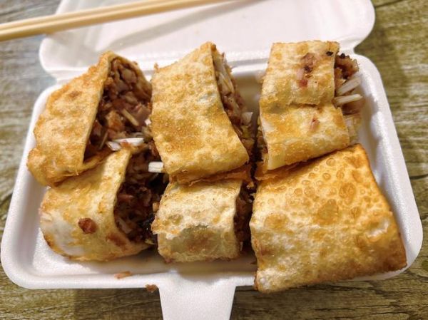 熏肉大饼怎么做_家常熏肉大饼做法步骤-第1张图片-山城妙识