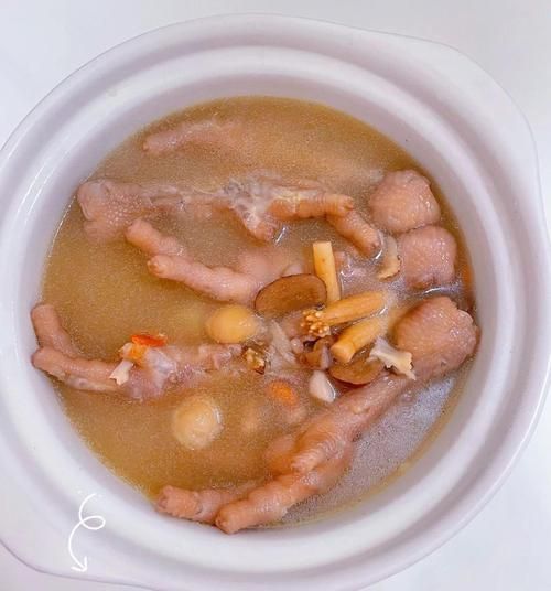 鸡脚汤怎么煲才浓稠_鸡脚汤去腥技巧-第1张图片-山城妙识