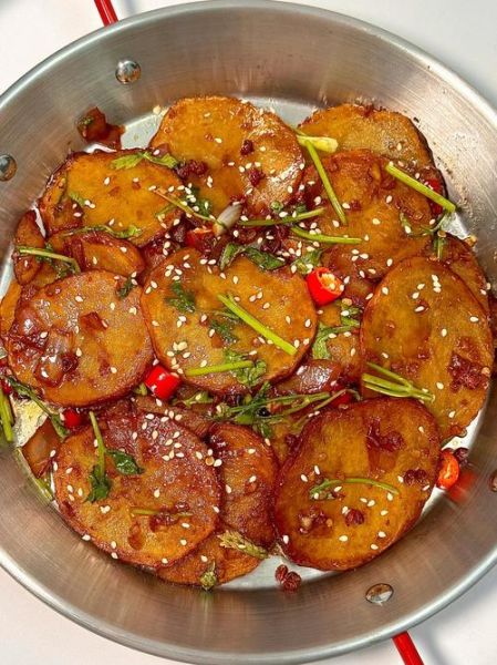 干煸土豆片怎么做才脆_干煸土豆片用不用焯水-第1张图片-山城妙识