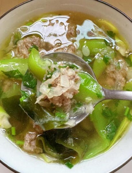 羊肉丸子怎么做好吃_家常做法步骤详解-第3张图片-山城妙识