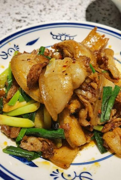 四川回锅肉怎么做_正宗回锅肉做法步骤-第2张图片-山城妙识