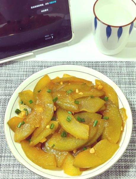 炒冬瓜怎么做_冬瓜怎么炒才好吃-第2张图片-山城妙识 炒冬瓜怎么做_冬瓜怎么炒才好吃-第2张图片-山城妙识