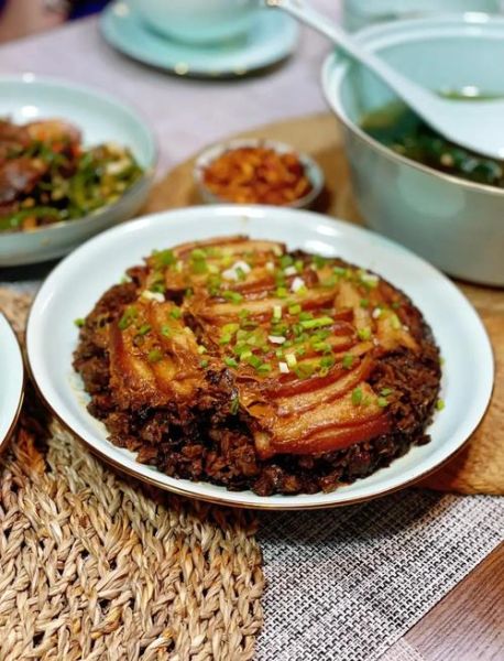 腌菜扣碗肉怎么做_腌菜扣碗肉最正宗的做法-第1张图片-山城妙识 腌菜扣碗肉怎么做_腌菜扣碗肉最正宗的做法-第1张图片-山城妙识