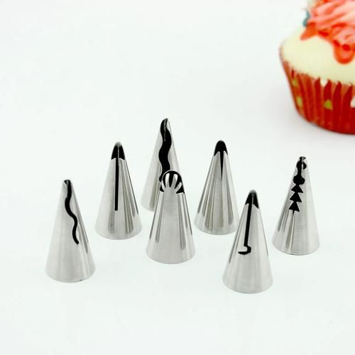 芭比娃娃蛋糕怎么做_芭比蛋糕制作步骤-第1张图片-山城妙识