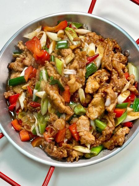 葱爆肉怎么做_葱爆肉家常做法-第1张图片-山城妙识