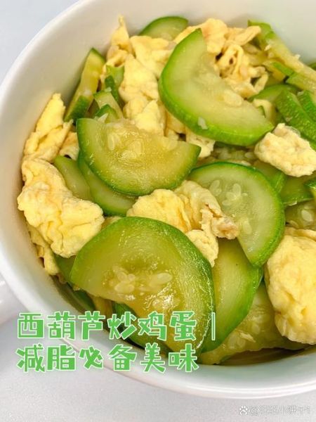蒲瓜炒蛋怎么做_蒲瓜炒蛋需要焯水吗-第3张图片-山城妙识 蒲瓜炒蛋怎么做_蒲瓜炒蛋需要焯水吗-第3张图片-山城妙识