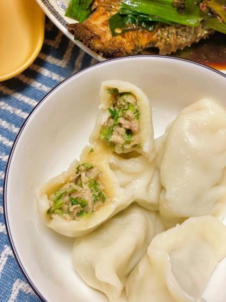 回香菜饺子馅怎么调_回香菜饺子馅调法窍门-第2张图片-山城妙识 回香菜饺子馅怎么调_回香菜饺子馅调法窍门-第2张图片-山城妙识