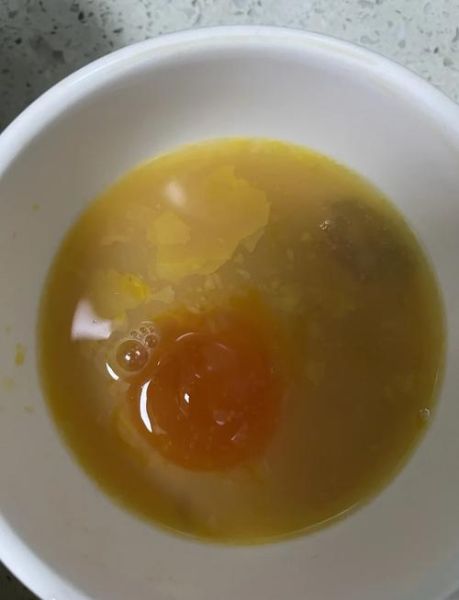 咸鸭蛋保质期6个月过了还能吃吗_如何判断是否变质-第2张图片-山城妙识