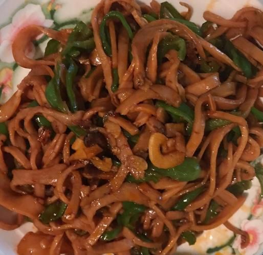 爆炒鱿鱼丝怎么做_爆炒鱿鱼丝怎么炒才嫩-第2张图片-山城妙识