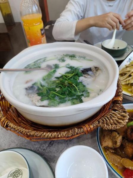 雄鱼头汤怎么做_雄鱼头汤去腥技巧-第3张图片-山城妙识