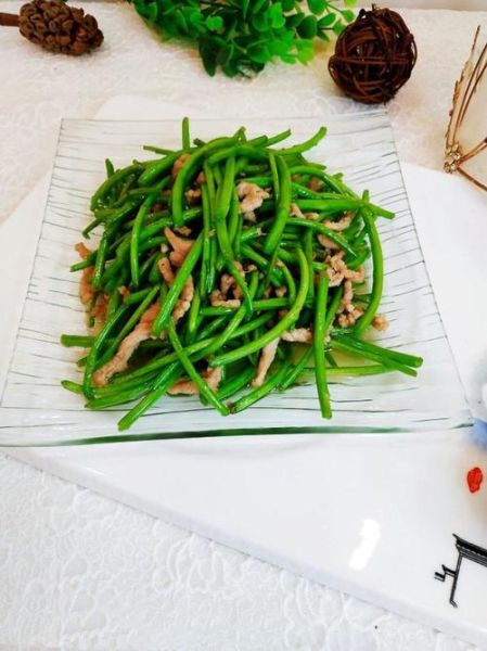 芦蒿怎么炒_芦蒿炒什么好吃-第2张图片-山城妙识 芦蒿怎么炒_芦蒿炒什么好吃-第2张图片-山城妙识