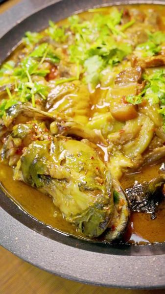 鲶鱼炖茄子怎么做不腥_鲶鱼炖茄子怎么入味-第1张图片-山城妙识