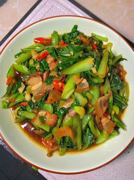 清炒芥菜怎么做_芥菜要不要焯水-第1张图片-山城妙识