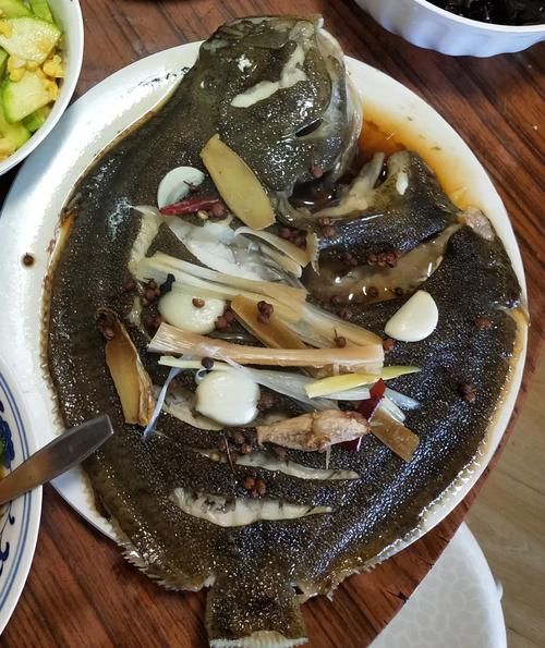 炖多宝鱼的家常做法_多宝鱼炖多久才入味-第3张图片-山城妙识