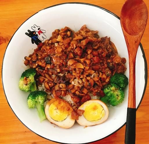 台式卤肉饭怎么做_台式卤肉饭用什么肉-第1张图片-山城妙识