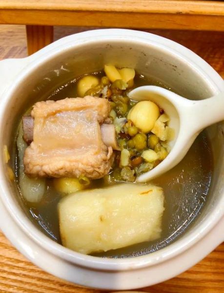 排骨绿豆汤怎么煲不红_排骨绿豆汤去腥技巧-第1张图片-山城妙识 排骨绿豆汤怎么煲不红_排骨绿豆汤去腥技巧-第1张图片-山城妙识