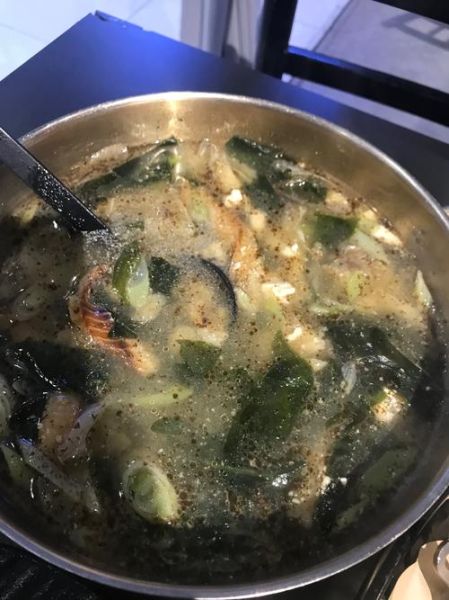 明太鱼汤怎么做_明太鱼汤的功效与禁忌-第3张图片-山城妙识