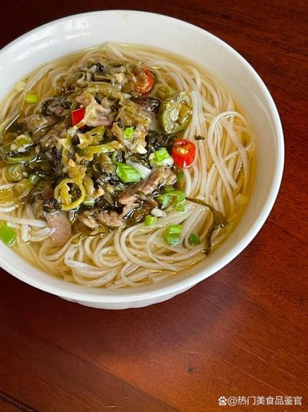 酸菜面条怎么做_酸菜面条的家常做法-第2张图片-山城妙识
