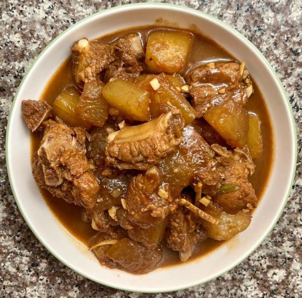 排骨焖冬瓜怎么做_冬瓜炖排骨要焯水吗-第2张图片-山城妙识