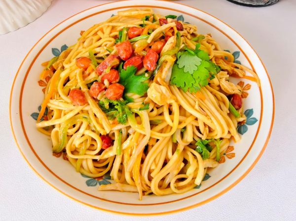 凉拌鸡丝面酱汁怎么调_凉拌鸡丝面酱汁配方-第3张图片-山城妙识