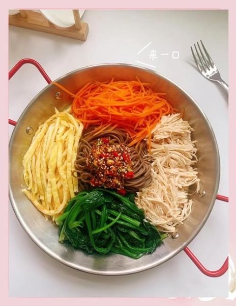 凉拌鸡丝面酱汁怎么调_凉拌鸡丝面酱汁配方-第2张图片-山城妙识