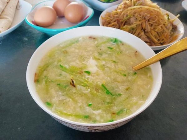 白萝卜疙瘩汤怎么做_白萝卜疙瘩汤的家常做法-第1张图片-山城妙识