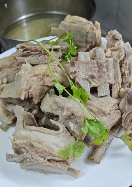 清炖羊肉怎么做_家常清炖羊肉简单做法-第2张图片-山城妙识