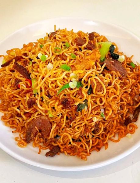 蛋炒方便面怎么做_蛋炒方便面需要焯水吗-第1张图片-山城妙识