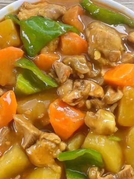 鸡腿土豆咖喱饭怎么做_咖喱饭用鸡腿还是鸡胸-第3张图片-山城妙识