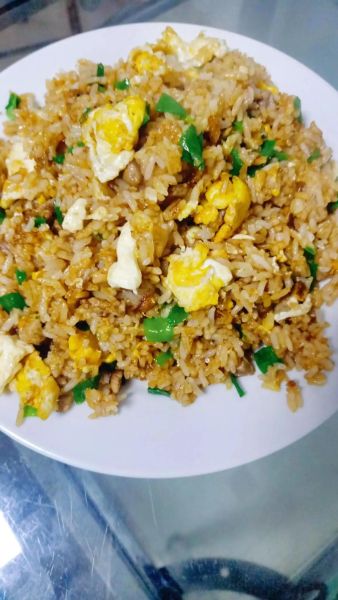 怎样炒蛋炒饭最好吃_蛋炒饭怎么炒才香-第2张图片-山城妙识
