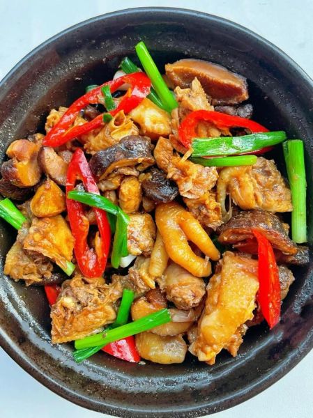 砂锅清炖鸡怎么炖好吃_清炖鸡用什么鸡最好-第3张图片-山城妙识