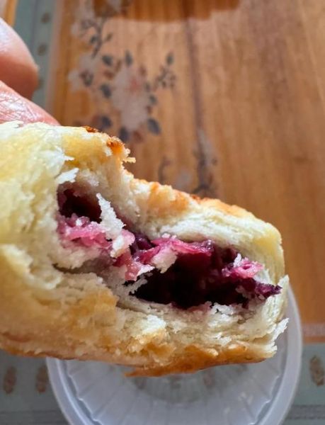 嘉华鲜花饼保质期多久_怎么保存-第1张图片-山城妙识 嘉华鲜花饼保质期多久_怎么保存-第1张图片-山城妙识