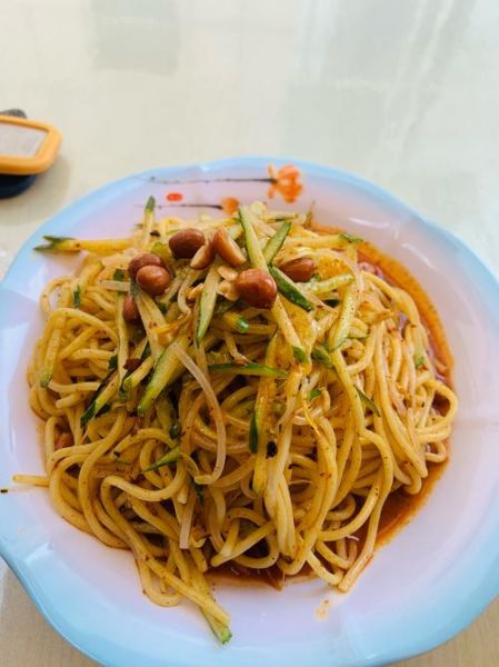 凉皮凉面怎么保存_凉皮凉面热量高吗-第1张图片-山城妙识 凉皮凉面怎么保存_凉皮凉面热量高吗-第1张图片-山城妙识