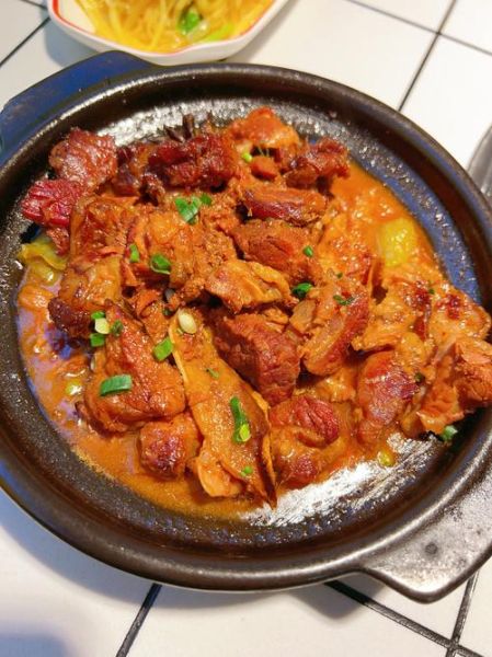 牛肉炖汤放什么好_牛肉炖汤放什么食材最香-第2张图片-山城妙识