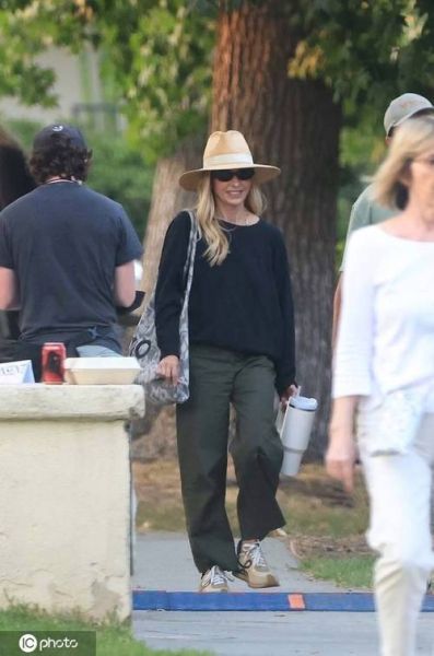 莎拉米歇尔盖拉为什么息影_莎拉米歇尔盖拉近况-第1张图片-山城妙识 莎拉米歇尔盖拉为什么息影_莎拉米歇尔盖拉近况-第1张图片-山城妙识