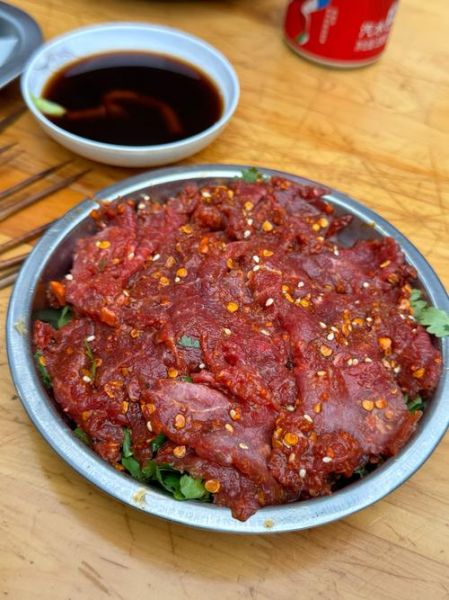 生牛肉怎么做好吃_生牛肉做法视频教程-第1张图片-山城妙识